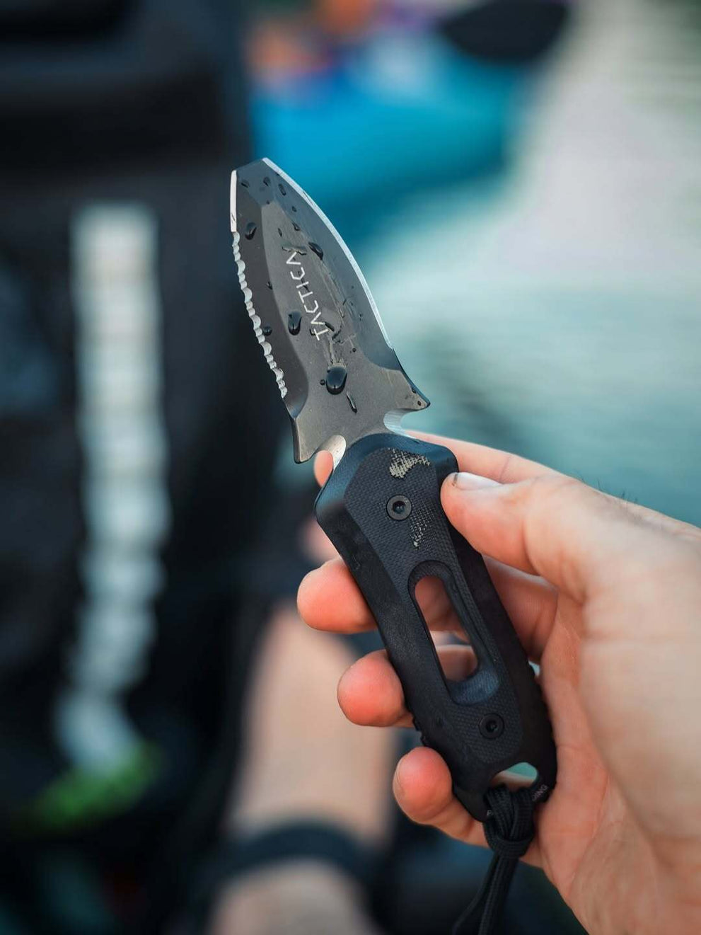 BattlBox | TACTICA K.220 - Search & Rescue Knife - Battlbox.com