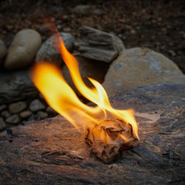 Bigfoot Bushcraft Fire Starter - Battlbox.com